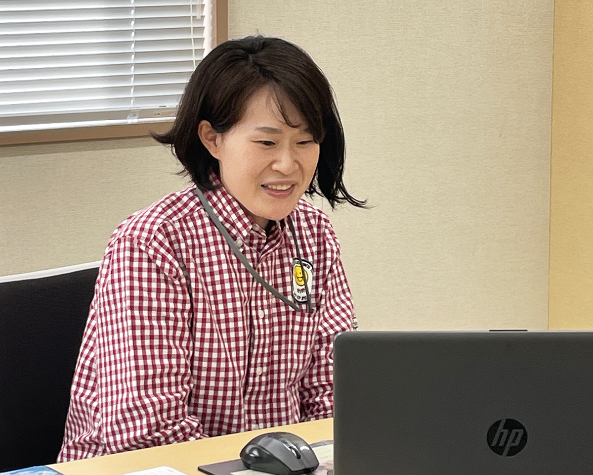 【流通のスタッフ紹介】 鳥取中央物流センター「RYUTSU-PLEX」でキャリアを積む前田さん | 鳥取県倉吉市 運送・観光・イベント 流通株式会社